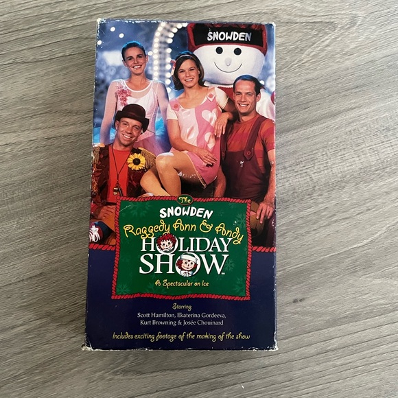 Disney | Other | Raggedy Ann And Andy Vhs | Poshmark